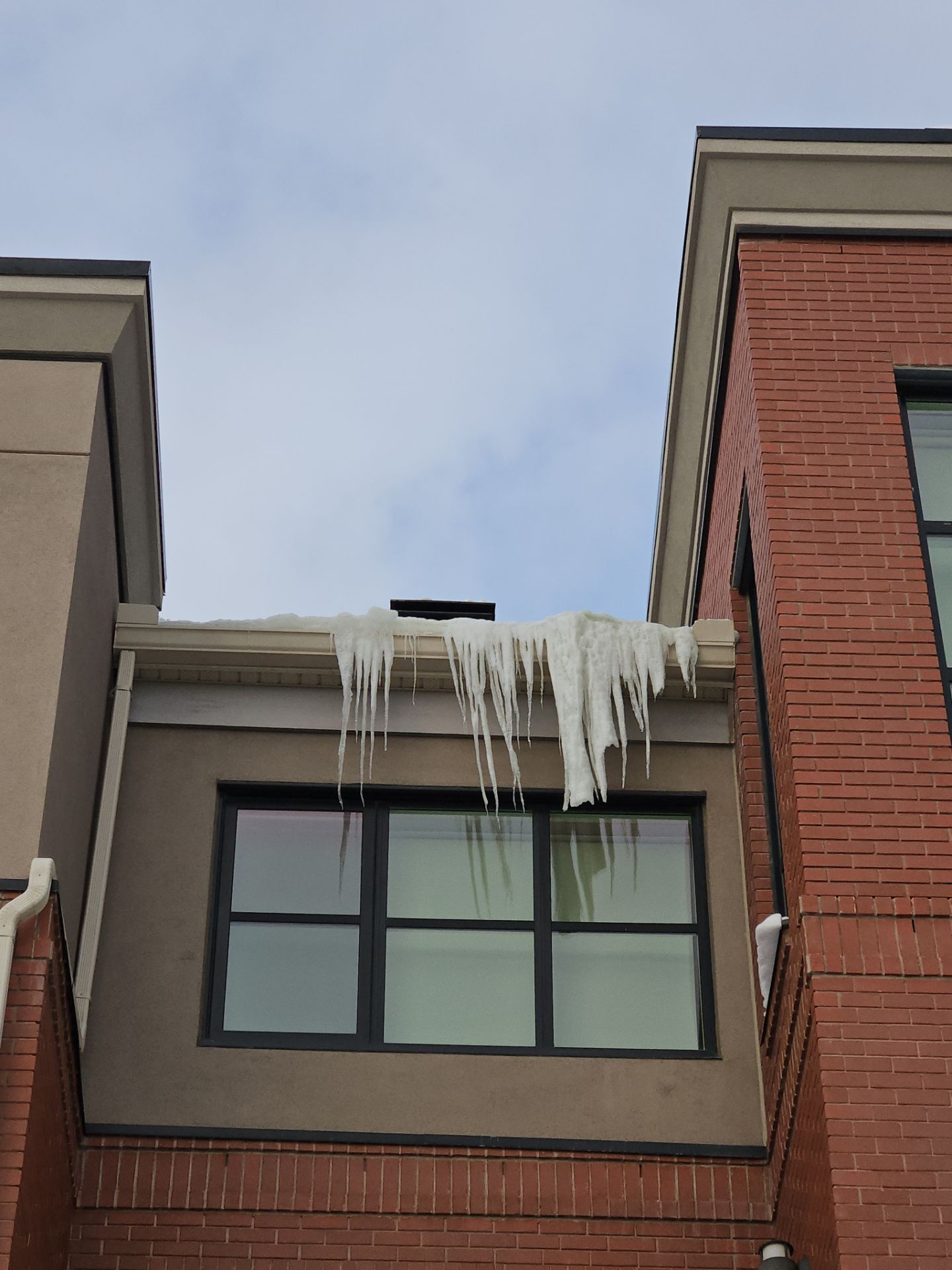 Roof SOS: 20 Roof Problems Calgary Homeowners Face